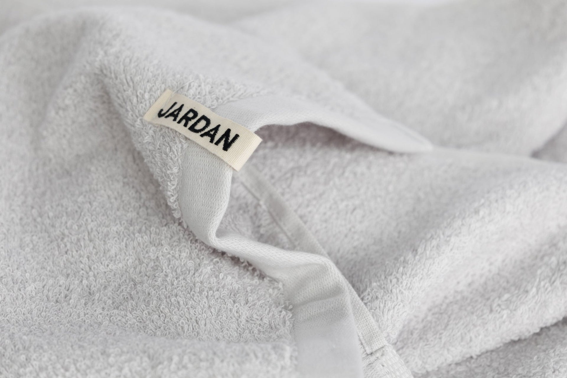 Chloe Bath Range Fog | Jardan Bath Towels | Premium Cotton Towels ...