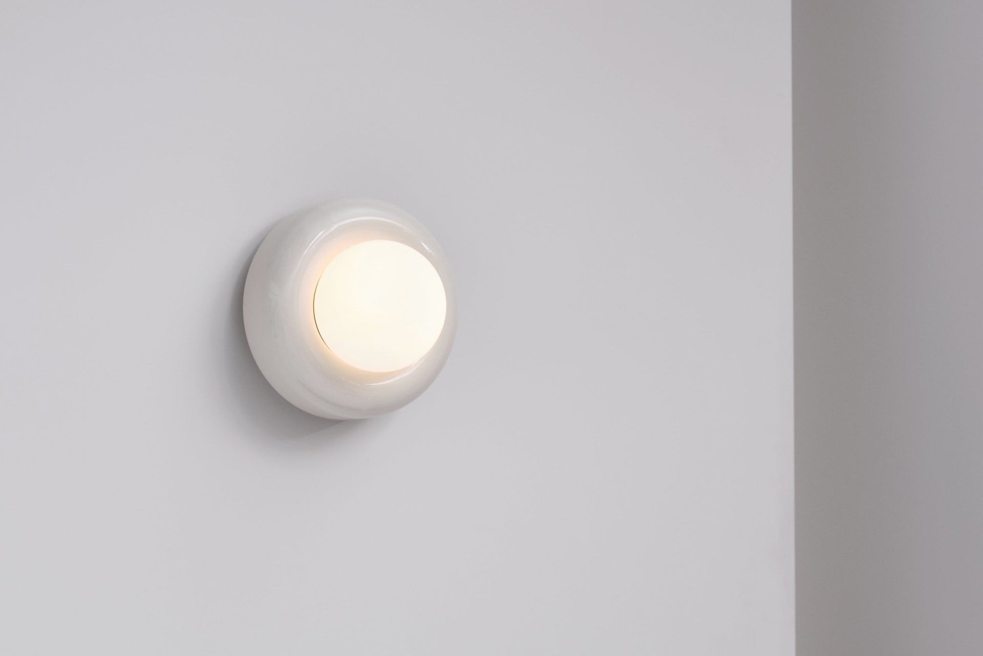 Nelly Wall Light Oat | Jardan Furniture | Australian Made Lighting ...